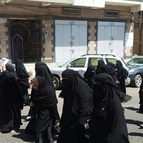 بوابة الحركات الاسلامية ميليشيا الحوثي تواصل انتهاكاتها بحق اليمنيات