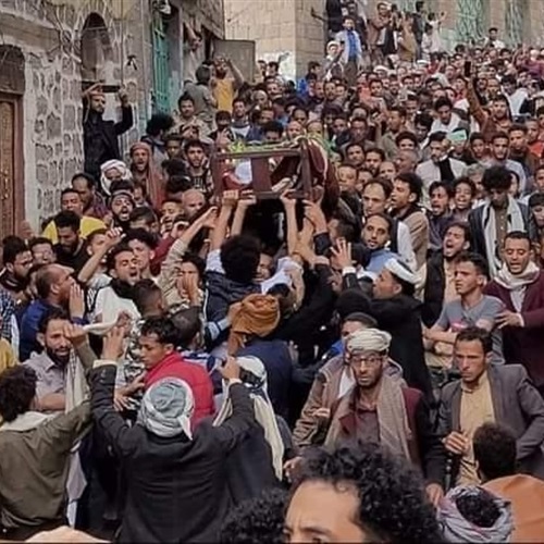 بوابة الحركات الاسلامية جنازة المكحل تتحول لانتفاضة غضب ضد ميليشيا