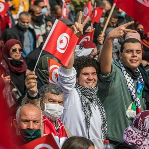 بوابة الحركات الاسلامية تونس تقرر حبس أنفاس الإخوان غلق جميع مقرات